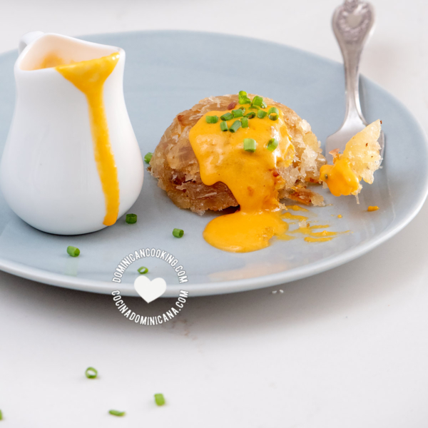 [Receta + Video] Mofongo de Yuca con Salsa de Queso
