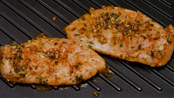 Pechuga a la Plancha [Receta + Video] Jugosa Pechuga de Pollo